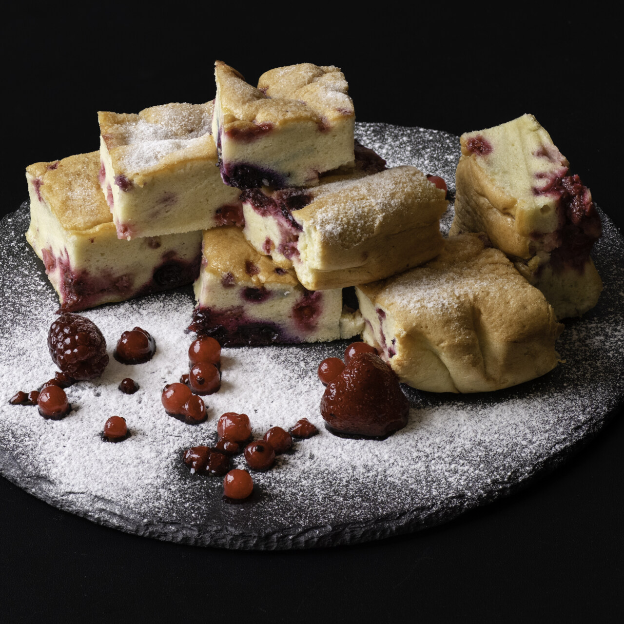 Pandispan cu visine - BunatatiSubCapac.ro